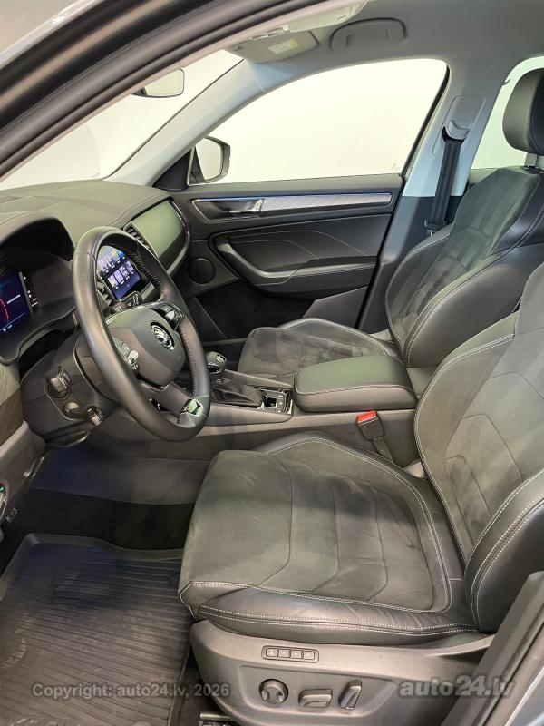 Pelēks Skoda Kodiaq 2023 Tallina, ar dzinēja tilpumu 2.00 L un nobraukumu 27 tūkst. km par 34990 €, foto 9 vietnē AUTOMOTO.COM.LV