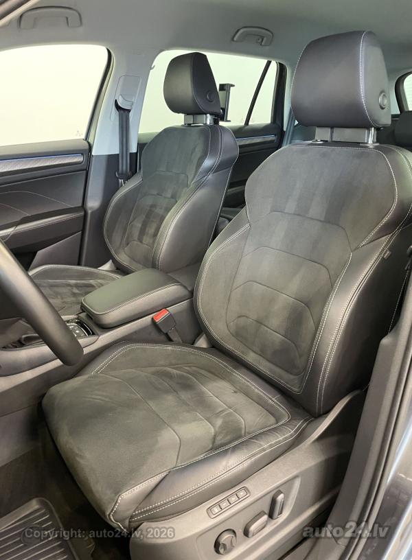 Pelēks Skoda Kodiaq 2023 Tallina, ar dzinēja tilpumu 2.00 L un nobraukumu 27 tūkst. km par 34990 €, foto 10 vietnē AUTOMOTO.COM.LV