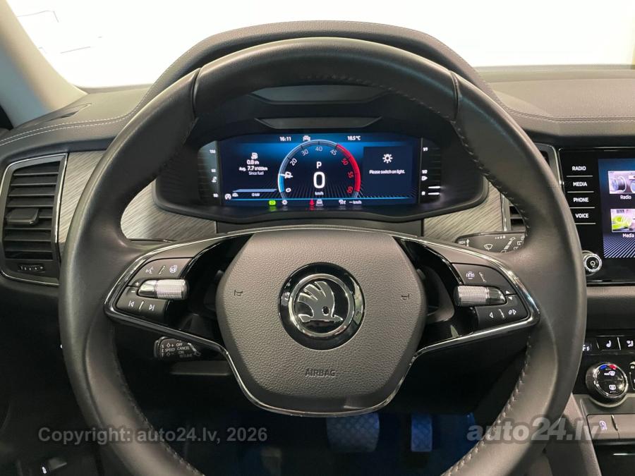 Grey Skoda Kodiaq 2023 in Tallinn, with an engine capacity of 2.00 L and mileage of 27 thousand km for 34990 €, photo 23 on AUTOMOTO.COM.LV