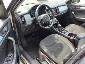 Pelēks Skoda Kodiaq 2023 Tartu, ar dzinēja tilpumu 2.00 L un nobraukumu 148 tūkst. km par 25490 €, foto 5 vietnē AUTOMOTO.COM.LV