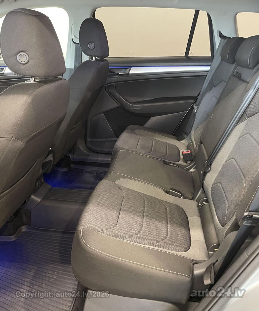 Grey Skoda Kodiaq 2023 in Tallinn, with an engine capacity of 2.00 L and mileage of 72 thousand km for 28990 €, photo 9 on AUTOMOTO.COM.LV