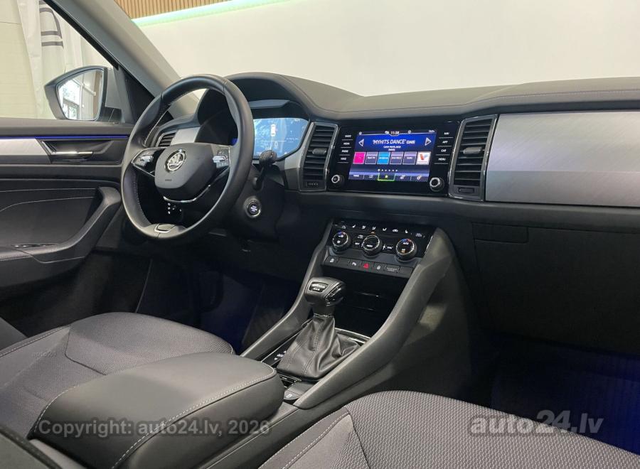 Grey Skoda Kodiaq 2023 in Tallinn, with an engine capacity of 2.00 L and mileage of 72 thousand km for 28990 €, photo 14 on AUTOMOTO.COM.LV