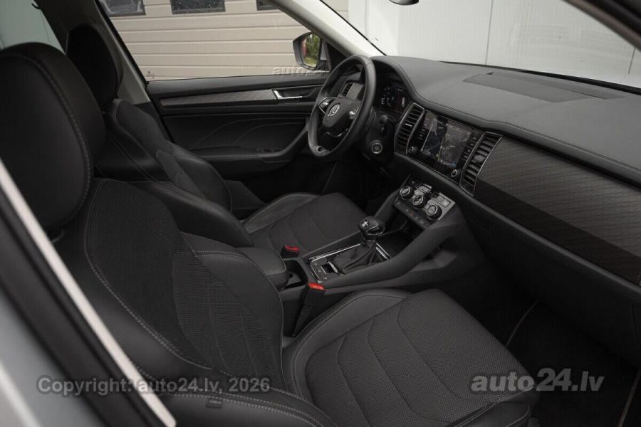 Pelēks Skoda Kodiaq 2023 Jelgava, ar dzinēja tilpumu 2.00 L un nobraukumu 142 tūkst. km par 30077 €, foto 11 vietnē AUTOMOTO.COM.LV