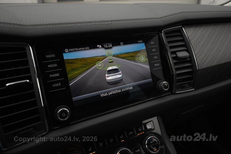 Pelēks Skoda Kodiaq 2023 Jelgava, ar dzinēja tilpumu 2.00 L un nobraukumu 142 tūkst. km par 30077 €, foto 19 vietnē AUTOMOTO.COM.LV