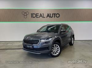 Pelēks Skoda Kodiaq 2023 Tallina, ar dzinēja tilpumu 2.00 L un nobraukumu 17 tūkst. km par 32990 €, foto  vietnē AUTOMOTO.COM.LV