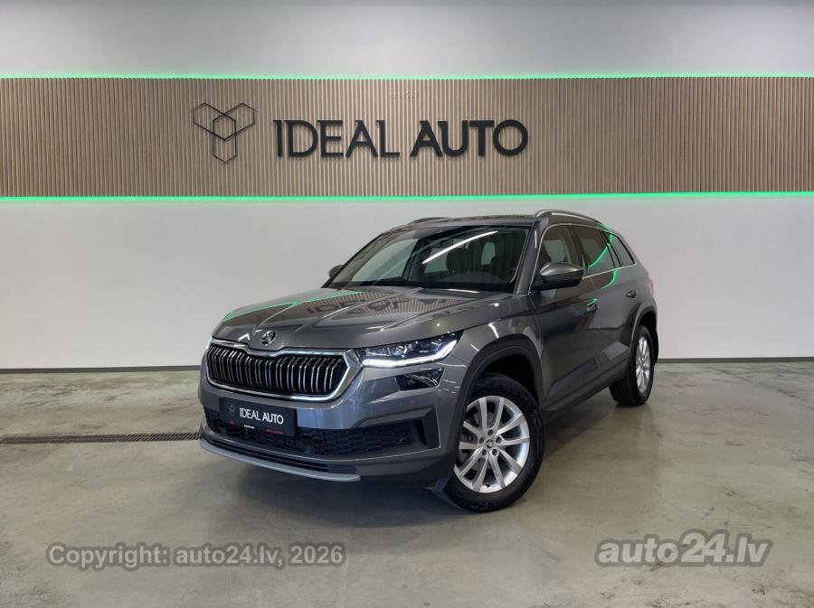 Grey Skoda Kodiaq 2023 in Tallinn, with an engine capacity of 2.00 L and mileage of 17 thousand km for 32990 €, photo 1 on AUTOMOTO.COM.LV