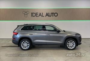 Grey Skoda Kodiaq 2023 in Tallinn, with an engine capacity of 2.00 L and mileage of 17 thousand km for 32990 €, photo 4 on AUTOMOTO.COM.LV