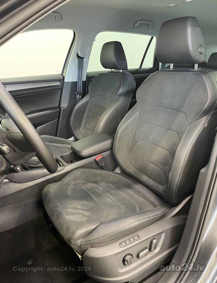 Grey Skoda Kodiaq 2023 in Tallinn, with an engine capacity of 2.00 L and mileage of 17 thousand km for 32990 €, photo 9 on AUTOMOTO.COM.LV