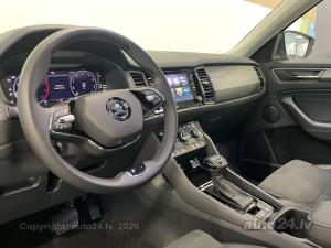 Grey Skoda Kodiaq 2023 in Tallinn, with an engine capacity of 2.00 L and mileage of 17 thousand km for 32990 €, photo 16 on AUTOMOTO.COM.LV