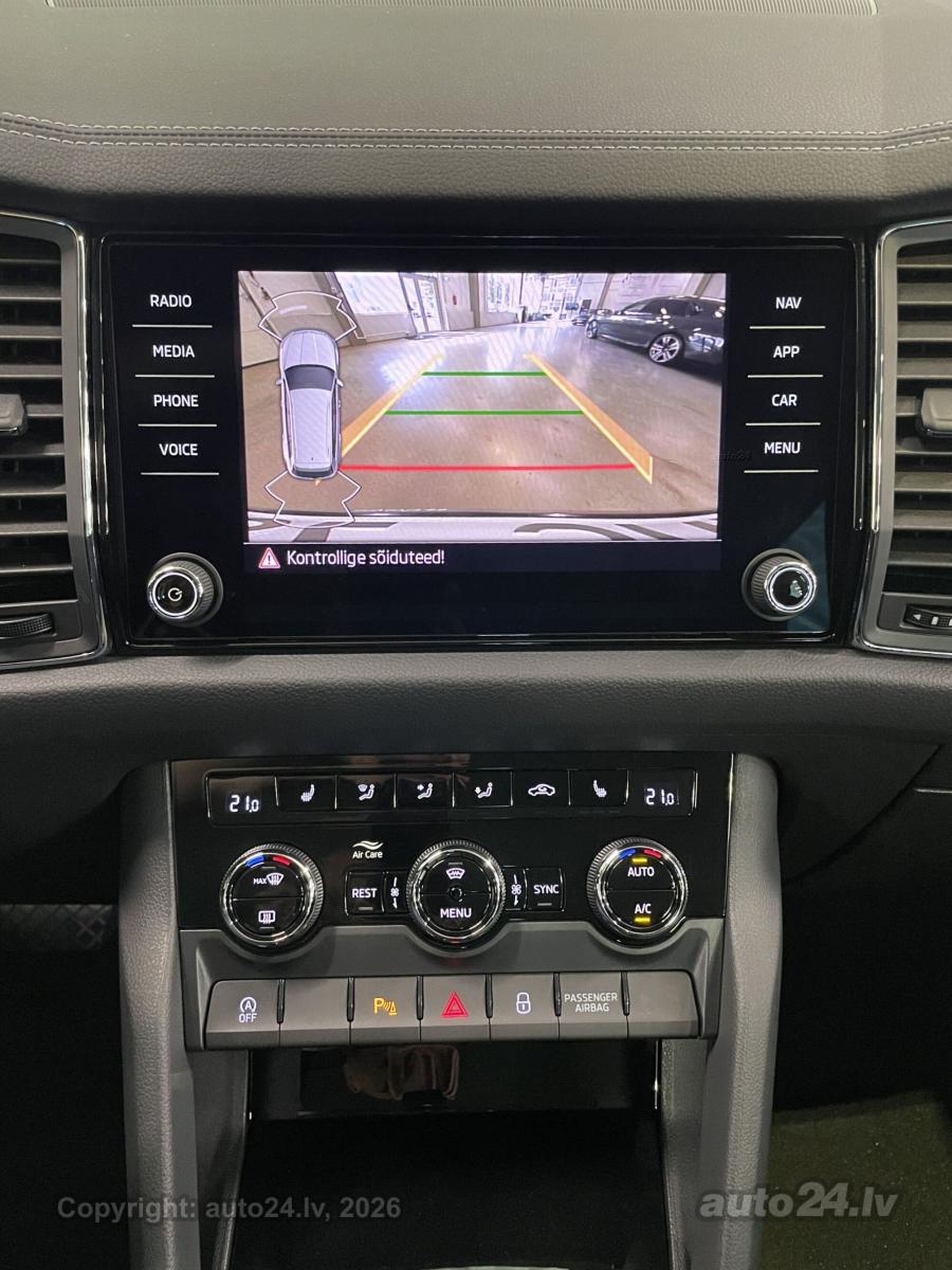 Grey Skoda Kodiaq 2023 in Tallinn, with an engine capacity of 2.00 L and mileage of 17 thousand km for 32990 €, photo 19 on AUTOMOTO.COM.LV