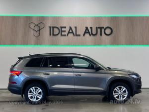 Pelēks Skoda Kodiaq 2023 Tallina, ar dzinēja tilpumu 1.97 L un nobraukumu 76 tūkst. km par 27990 €, foto 4 vietnē AUTOMOTO.COM.LV