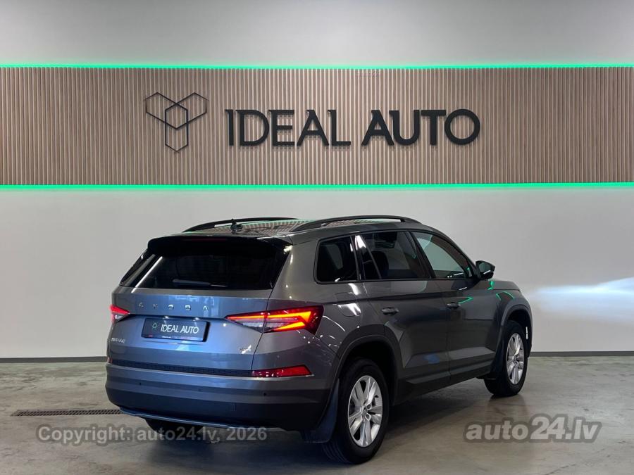 Pelēks Skoda Kodiaq 2023 Tallina, ar dzinēja tilpumu 1.97 L un nobraukumu 76 tūkst. km par 27990 €, foto 6 vietnē AUTOMOTO.COM.LV