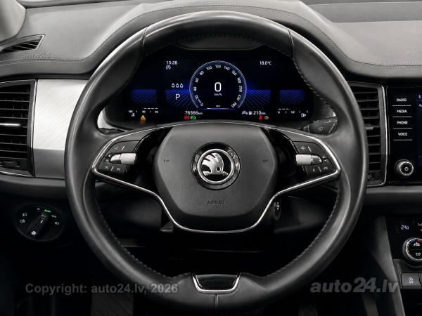 Серый Шкода Kodiaq 2023 в Таллин, объемом двигателя 1.97 л и пробегом 76 тыс. км за 27990 €, фото 10 на AUTOMOTO.COM.LV