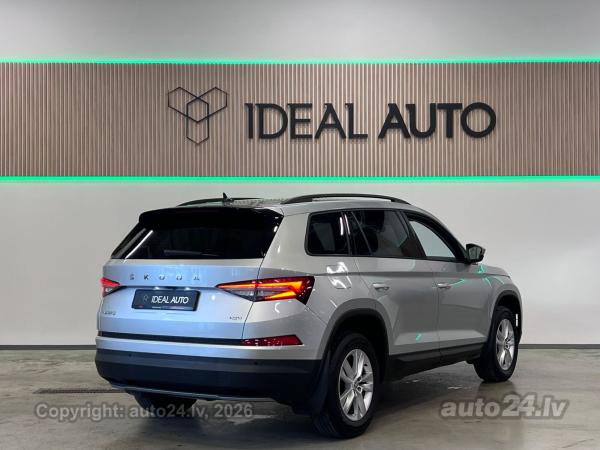 Серый Шкода Kodiaq 2023 в Таллин, объемом двигателя 1.97 л и пробегом 75 тыс. км за 28990 €, фото 4 на AUTOMOTO.COM.LV