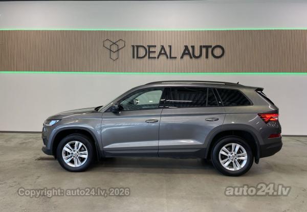 Grey Skoda Kodiaq 2023 in Tallinn, with an engine capacity of 2.00 L and mileage of 76 thousand km for 27990 €, photo 2 on AUTOMOTO.COM.LV