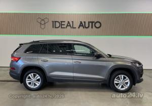 Pelēks Skoda Kodiaq 2023 Tallina, ar dzinēja tilpumu 2.00 L un nobraukumu 76 tūkst. km par 27990 €, foto 4 vietnē AUTOMOTO.COM.LV