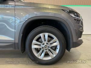 Pelēks Skoda Kodiaq 2023 Tallina, ar dzinēja tilpumu 2.00 L un nobraukumu 76 tūkst. km par 27990 €, foto 6 vietnē AUTOMOTO.COM.LV