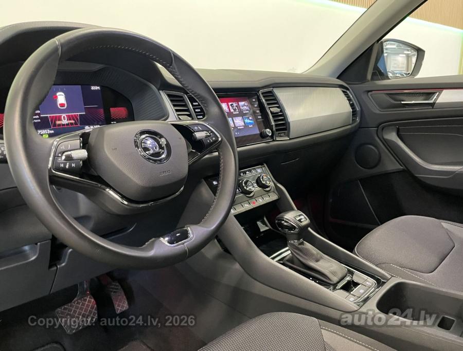 Pelēks Skoda Kodiaq 2023 Tallina, ar dzinēja tilpumu 2.00 L un nobraukumu 76 tūkst. km par 27990 €, foto 13 vietnē AUTOMOTO.COM.LV