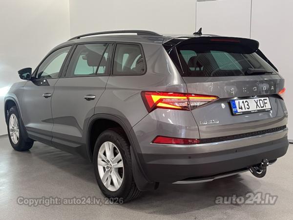 Серый Шкода Kodiaq 2023 в Таллин, объемом двигателя 2.00 л и пробегом 156 тыс. км за 25900 €, фото 5 на AUTOMOTO.COM.LV