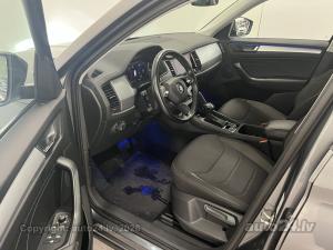Grey Skoda Kodiaq 2023 in Tallinn, with an engine capacity of 2.00 L and mileage of 156 thousand km for 25900 €, photo 7 on AUTOMOTO.COM.LV