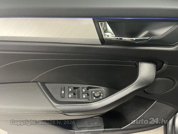 Серый Шкода Kodiaq 2023 в Таллин, объемом двигателя 2.00 л и пробегом 156 тыс. км за 25900 €, фото 7 на AUTOMOTO.COM.LV