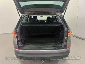 Grey Skoda Kodiaq 2023 in Tallinn, with an engine capacity of 2.00 L and mileage of 156 thousand km for 25900 €, photo 25 on AUTOMOTO.COM.LV
