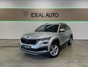 Серый Шкода Kodiaq 2023 в Таллин, объемом двигателя 2.00 л и пробегом 68 тыс. км за 28990 €, фото  на AUTOMOTO.COM.LV