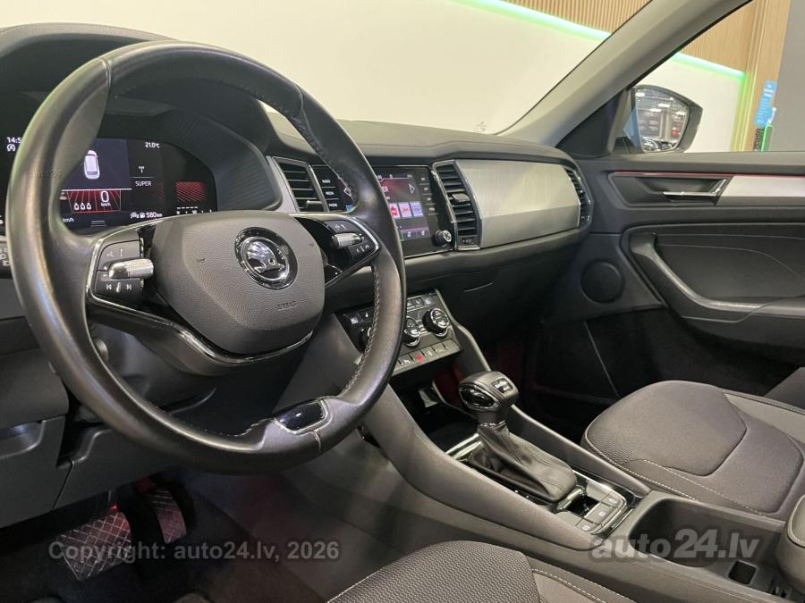 Серый Шкода Kodiaq 2023 в Таллин, объемом двигателя 2.00 л и пробегом 68 тыс. км за 28990 €, фото 14 на AUTOMOTO.COM.LV