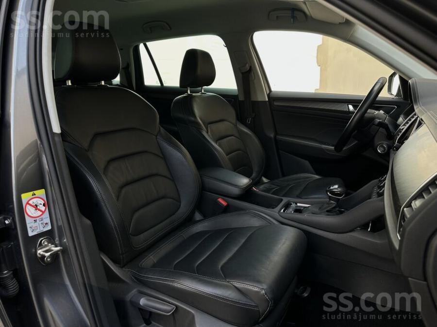Pelēks Skoda Kodiaq 2023 Rīga, ar dzinēja tilpumu 2.00 L un nobraukumu 117 tūkst. km par 24550 €, foto 21 vietnē AUTOMOTO.COM.LV