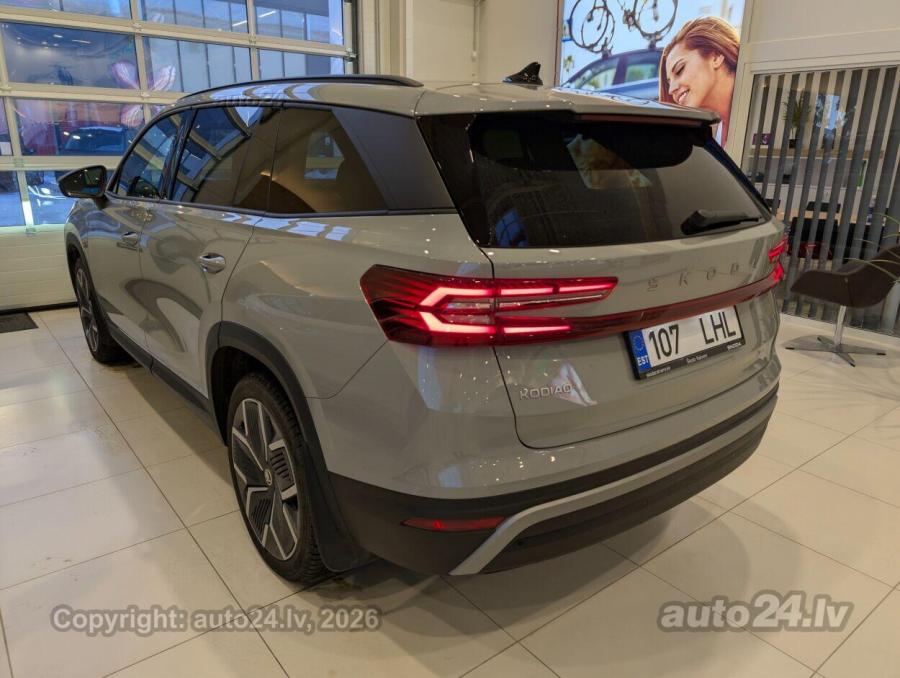Серый Шкода Kodiaq 2024 в Пайде, объемом двигателя 2.00 л и пробегом 29 тыс. км за 46500 €, фото 2 на AUTOMOTO.COM.LV