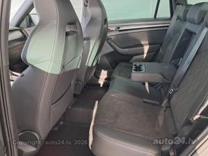 Grey Skoda Kodiaq 2024 in Narva, with an engine capacity of 1.97 L and mileage of 31 thousand km for 40490 €, photo 9 on AUTOMOTO.COM.LV