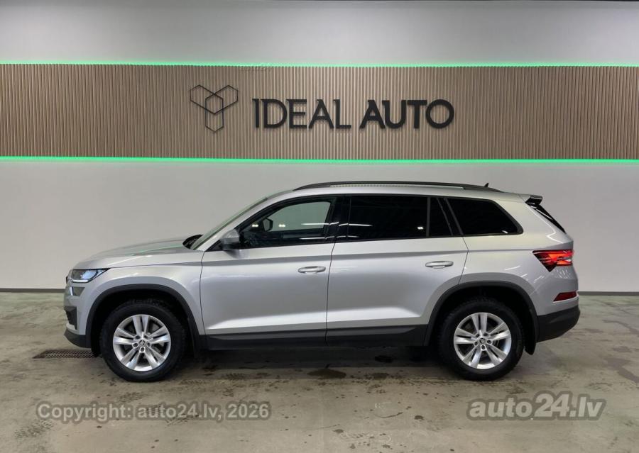 Grey Skoda Kodiaq 2024 in Tallinn, with an engine capacity of 1.97 L and mileage of 50 thousand km for 33990 €, photo 2 on AUTOMOTO.COM.LV