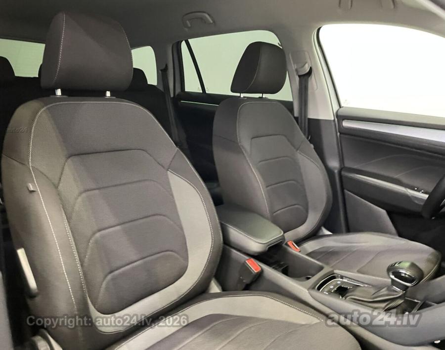 Grey Skoda Kodiaq 2024 in Tallinn, with an engine capacity of 1.97 L and mileage of 50 thousand km for 33990 €, photo 9 on AUTOMOTO.COM.LV