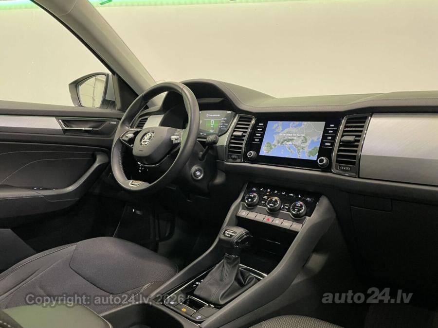 Grey Skoda Kodiaq 2024 in Tallinn, with an engine capacity of 1.97 L and mileage of 50 thousand km for 33990 €, photo 12 on AUTOMOTO.COM.LV