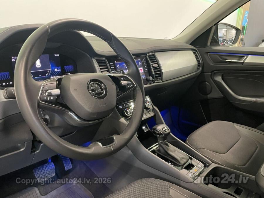 Серый Шкода Kodiaq 2024 в Таллин, объемом двигателя 1.97 л и пробегом 59 тыс. км за 33990 €, фото 12 на AUTOMOTO.COM.LV