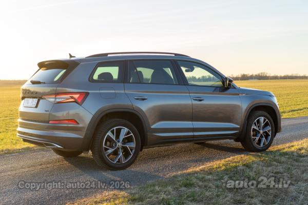 Grey Skoda Kodiaq 2024 in Tallinn, with an engine capacity of 2.00 L and mileage of 45 thousand km for 38900 €, photo 7 on AUTOMOTO.COM.LV