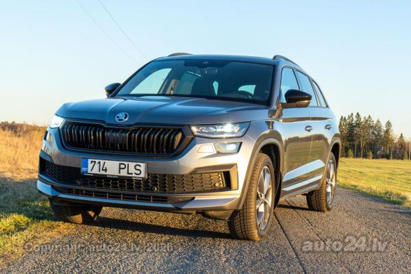 Серый Шкода Kodiaq 2024 в Таллин, объемом двигателя 2.00 л и пробегом 45 тыс. км за 35900 €, фото 3 на AUTOMOTO.COM.LV