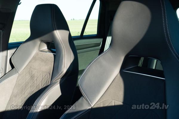 Серый Шкода Kodiaq 2024 в Таллин, объемом двигателя 2.00 л и пробегом 45 тыс. км за 35900 €, фото 10 на AUTOMOTO.COM.LV