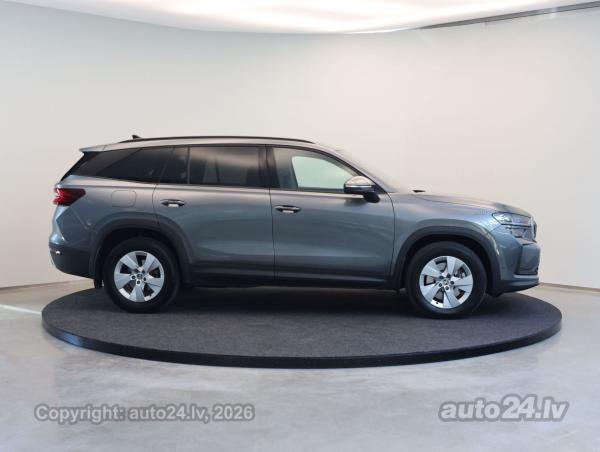 Pelēks Skoda Kodiaq 2024 Tallina, ar dzinēja tilpumu 1.97 L un nobraukumu 11 tūkst. km par 44900 €, foto 8 vietnē AUTOMOTO.COM.LV