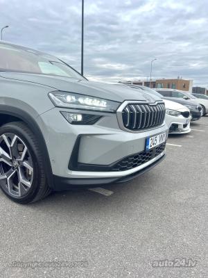 Grey Skoda Kodiaq 2024 in Tallinn, with an engine capacity of 1.50 L and mileage of 22 thousand km for 41000 €, photo 3 on AUTOMOTO.COM.LV