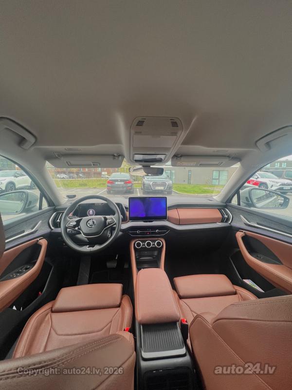 Серый Шкода Kodiaq 2024 в Таллин, объемом двигателя 1.50 л и пробегом 22 тыс. км за 41000 €, фото 6 на AUTOMOTO.COM.LV