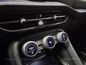 Серый Шкода Kodiaq 2024 в Таллин, объемом двигателя 2.00 л и пробегом 25 тыс. км за 41900 €, фото 12 на AUTOMOTO.COM.LV
