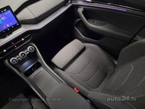 Серый Шкода Kodiaq 2024 в Таллин, объемом двигателя 2.00 л и пробегом 25 тыс. км за 41900 €, фото 17 на AUTOMOTO.COM.LV