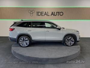 Серый Шкода Kodiaq 2024 в Таллин, объемом двигателя 1.50 л и пробегом 27 тыс. км за 39990 €, фото 4 на AUTOMOTO.COM.LV