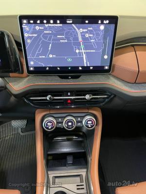 Pelēks Skoda Kodiaq 2024 Tallina, ar dzinēja tilpumu 1.50 L un nobraukumu 23 tūkst. km par 39890 €, foto 19 vietnē AUTOMOTO.COM.LV