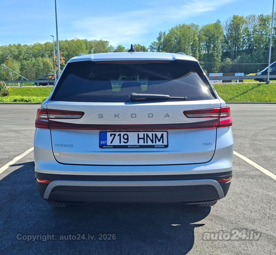 Grey Skoda Kodiaq 2024 in Tallinn, with an engine capacity of 2.00 L and mileage of 31 thousand km for 39900 €, photo 6 on AUTOMOTO.COM.LV