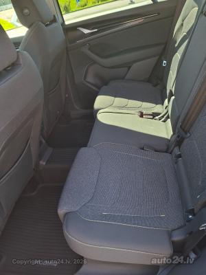 Grey Skoda Kodiaq 2024 in Tallinn, with an engine capacity of 2.00 L and mileage of 31 thousand km for 39900 €, photo 17 on AUTOMOTO.COM.LV
