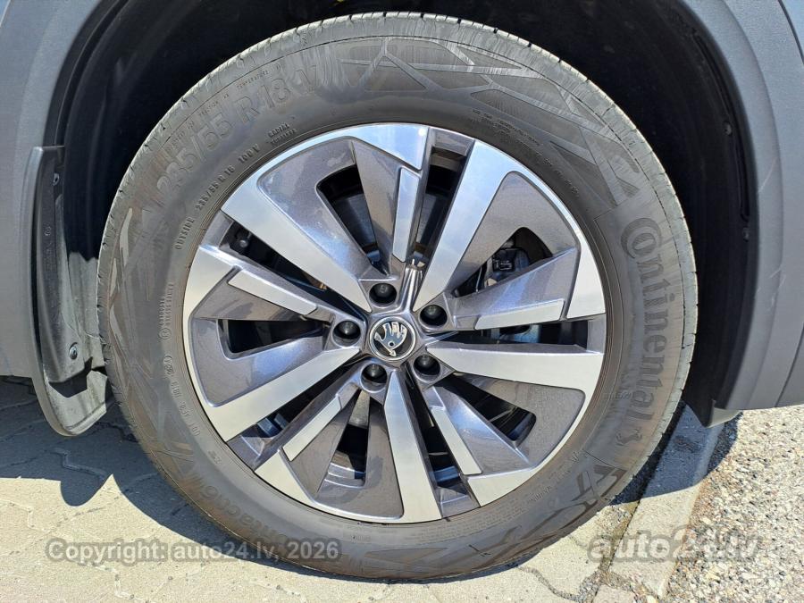 Pelēks Skoda Kodiaq 2024 Tartu, ar dzinēja tilpumu 2.00 L un nobraukumu 13 tūkst. km par 43900 €, foto 3 vietnē AUTOMOTO.COM.LV