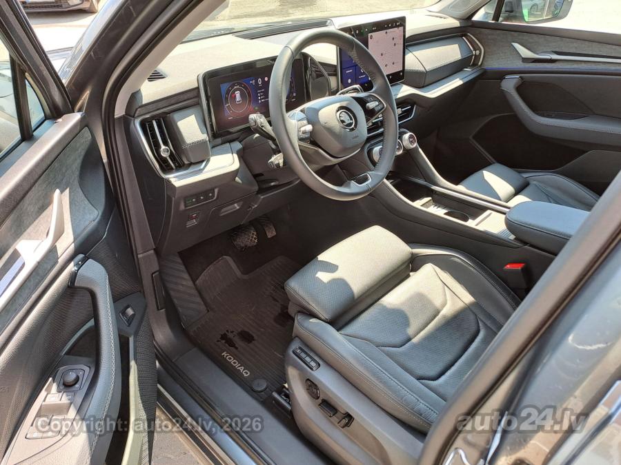 Pelēks Skoda Kodiaq 2024 Tartu, ar dzinēja tilpumu 2.00 L un nobraukumu 13 tūkst. km par 43900 €, foto 6 vietnē AUTOMOTO.COM.LV