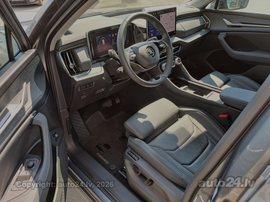 Pelēks Skoda Kodiaq 2024 Tartu, ar dzinēja tilpumu 2.00 L un nobraukumu 13 tūkst. km par 43900 €, foto 9 vietnē AUTOMOTO.COM.LV